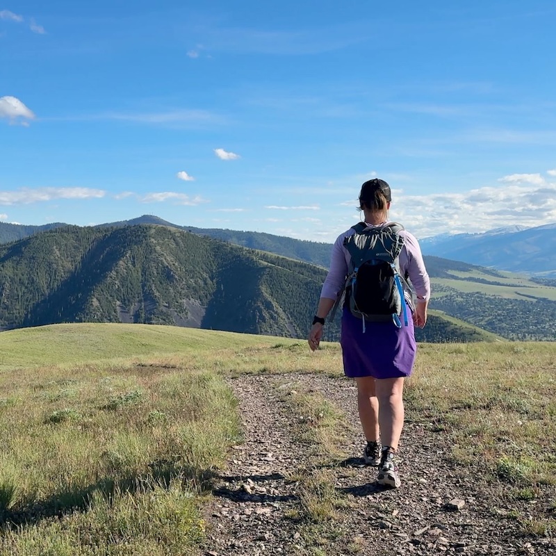 The BEST Part of Hiking Alone Isn’t What You Think - The Hungry Hiker